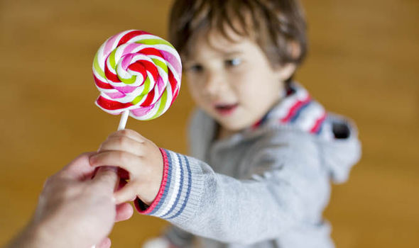 Bribe vs. Reward: What’s the Difference and What’s Better in the Long ...
